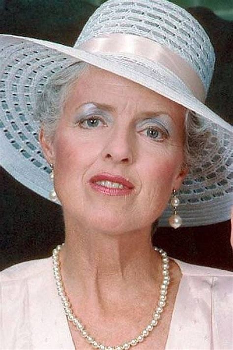 Watch Aunt Peg Movie