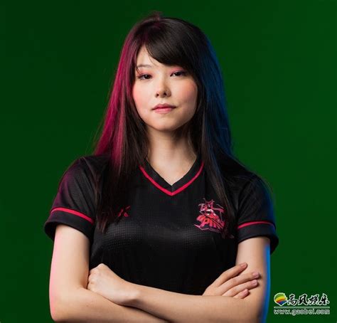 《英雄联盟》巴西战队intz女辅助mayumi用中文发推特：感谢大家的支持 新闻资讯 高贝娱乐