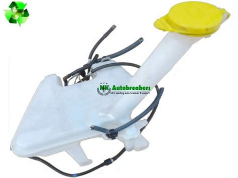 Toyota Yaris Windscreen Washer Bottle Tank Pump 853150d170
