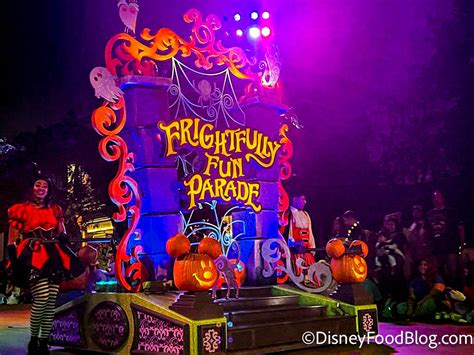 Oogie Boogie Bash A Disneyland Halloween Party At Disney California Adventure The Disney