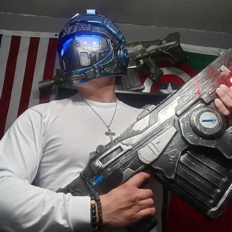 Benjamin Carmine Helmet Completed Does Not Have A Filtering System Installed Lol R Gearsofwar