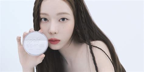 에스파 윈터와 함께한 에스쁘아 ‘비벨벳 쿨앤칠 에디션 뷰티 화보 공개 인사이트