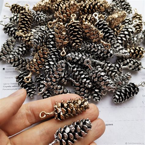 Ост 1 шт Большие еловые шишки 40х18 арт У 873 серебро античное в интернет магазине на Ярмарке