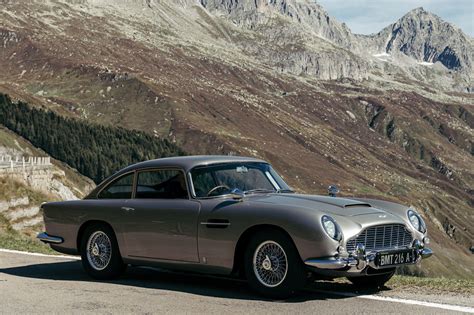Bond Aston Martin Db5 Leads British Legends At Concours Of Elegance