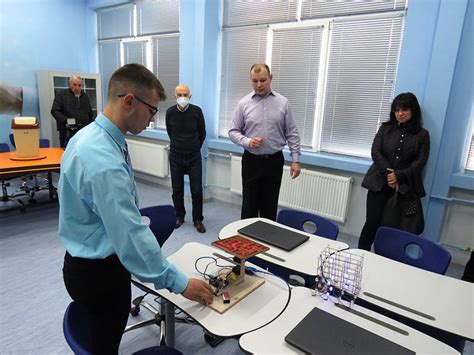 Откриване на Stem център в пгтлп гр Попово ПГТЛП Попово