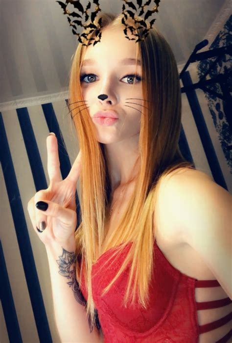 Brigitte Bardot Webcam Show Superchatlive