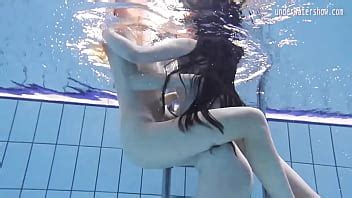 Enjoy A Redhead Underwater And Lesbians XVIDEOS COM Enjoy A Redhead Underwater And Lesbians XVIDEOS COM