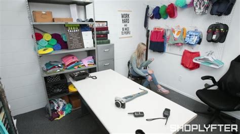 Teamskeet Shoplyfter Presents Lily Larimar Case No 03948652 Soft