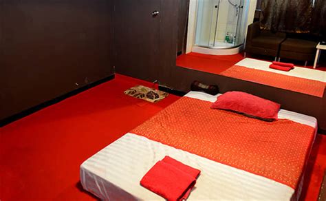 曼谷夫妻按摩店bit Style Massage，想要什么项目都有 一起去泰国
