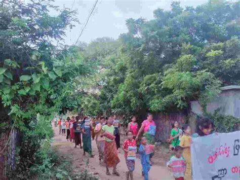 လက်ပံတောင်းတောင်ဒေသတွင် စစ်တပ်ထုတ်ကုန် မသုံးစွဲရေး ဆန္ဒပြ Khit Thit Media