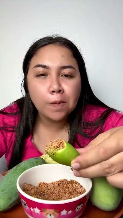 กินมะม่วงจิ้มพริกเกลือ ของเปรี้ยว มะม่วงเปรี้ยว กรอบมาก Youtube