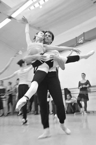 Oksana Kucheruk E Igor Yebra Ballet Dancers Dancer Ballet