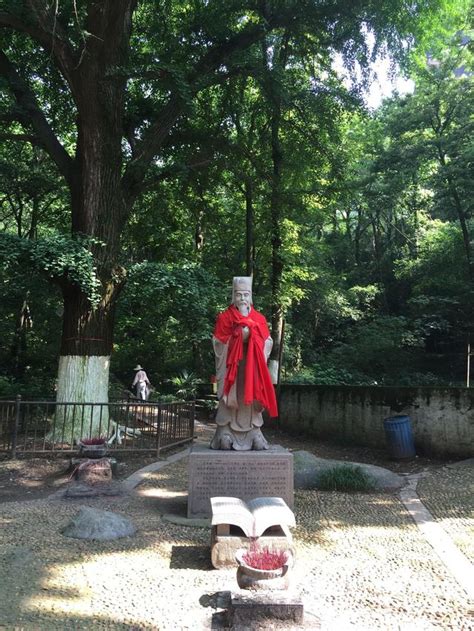 江西鄱陽這間屋范仲淹任饒州知府所建題名 公務之閒在此休息賦詩 每日頭條
