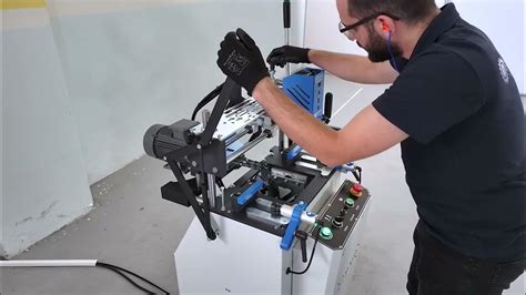 Crd 301s Copy Router Machine With Triple Grip Slot Drilling And Water Discharge Youtube