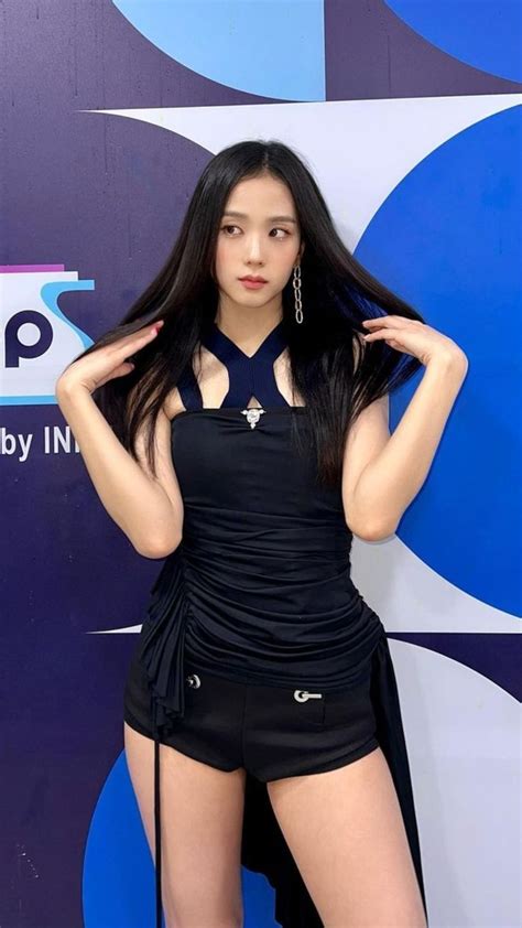 Pin By Freakish On Jisoo BLACKPINK Blackpink Fashion Blackpink Jisoo Beautiful Asian Girls