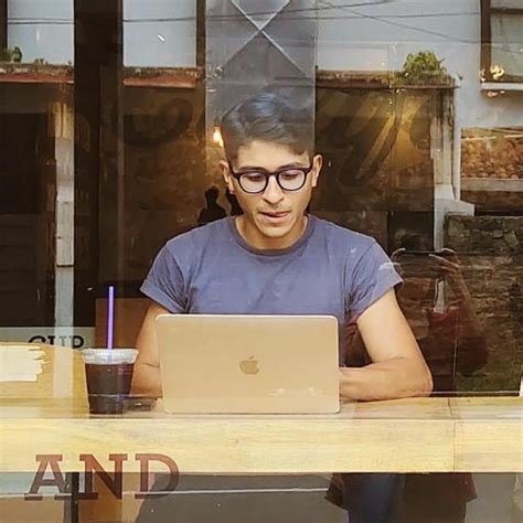 Derick Sozo Ruiz On Codepen