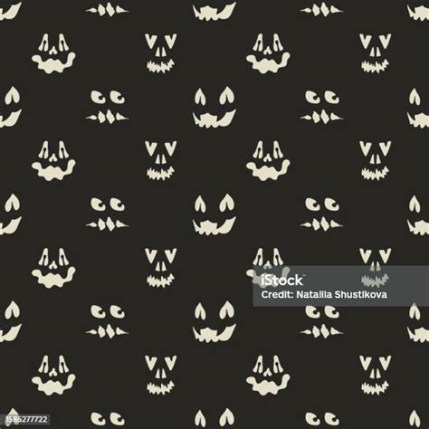 만화 스타일의 으스스한 얼굴이 있는 할로윈 매끄러운 패턴 할로윈을 위한 얼굴의 무섭고 소름 끼치는 실루엣 할로윈 디자인을 위한 무서운 얼굴이 있는 패턴입니다 10월에 대한