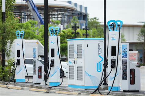 Ev Station Pluz เปิดตัวเครื่องชาร์จรูปแบบใหม่ที่ พีทีที สเตชั่น แฟลกชิป สโตร์ สาขาวิภาวดี 62