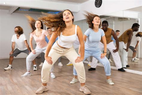 The 10 Best Twerk Classes Near Me For All Ages And Levels