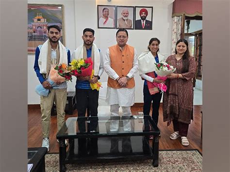 Uttarakhand Cm Pushkar Singh Dhami Felicitates Paris Olympics Athletes Suraj Paramjeet Ankita