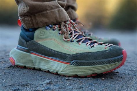 Deckers X Lab Enduro Max Is Super Trekker Perfection Believe In The Run