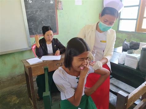 မြောက်ဦးမြို့၌ အခြေခံကျောင်းများရှိ တတိယအကြိမ် ကိုဗစ် ၁၉ ကာကွယ်ဆေး မထိုးနှံဘဲ ကျန်ရှိနေ ကျောင