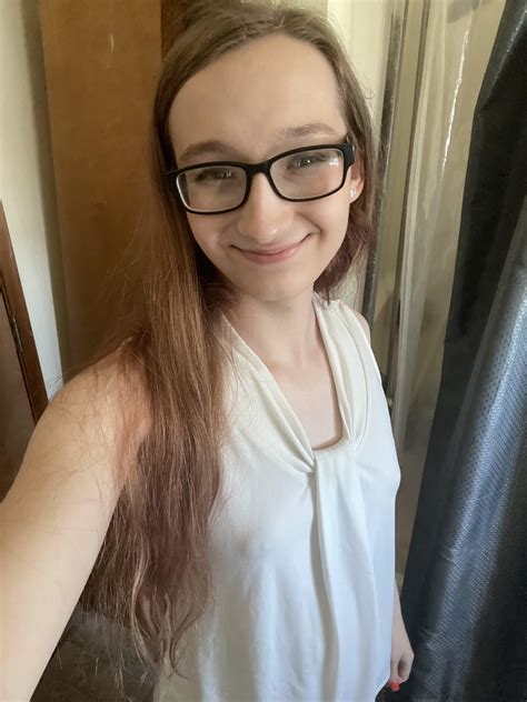 10 Best U Idysela Images On Pholder Braless Selfie And Genshin Impact