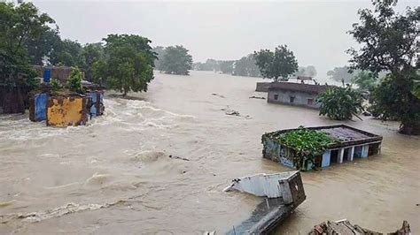 Bihar Flood Situation Worsens 5367 Lakh People Affected India News