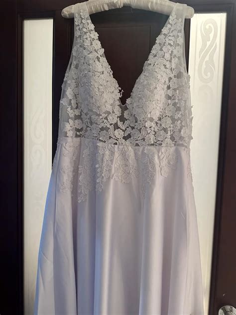 Весільня сукня — ціна 6000 грн у каталозі Весільні сукні Купити жіночі речі за доступною ціною