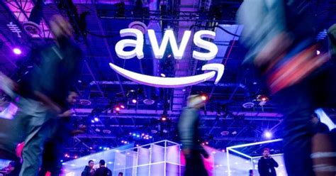 Amazon Cloud Giant Aws Wants Public Sector To Embrace Ai Breitbart
