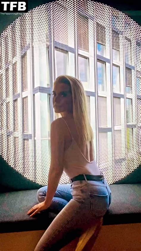 Jeanette Biedermann Sexy 6 Photos Thefappening