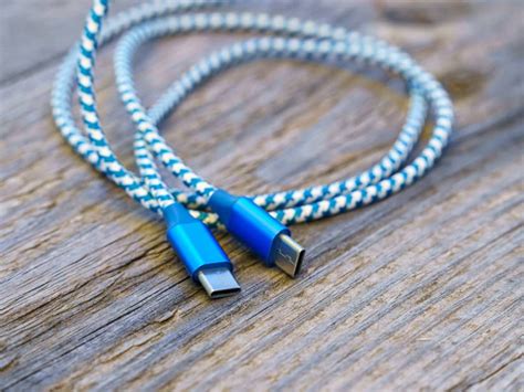 EU Plans to Make USB C Mandatory for Mobile Devices Engoo 데일리뉴스