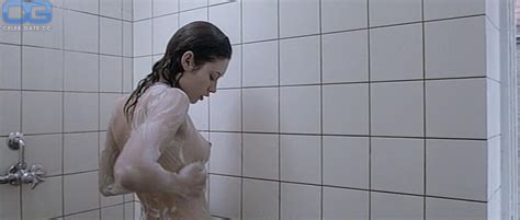 Olga Kurylenko Nude Pictures Onlyfans Leaks Playbabe Photos Sex Scene Uncensored