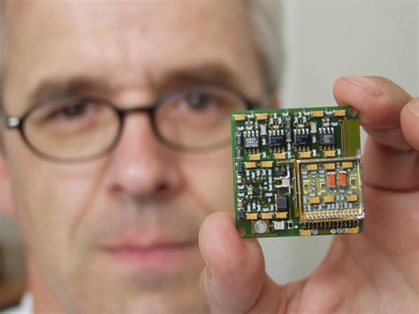 Sensor And Evaluation Electronics Play Crucial Role In Rosetta Comet Lander