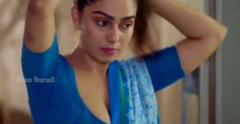Watch Maid Maid Indian Cleavage Porn Spankbang