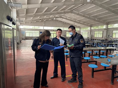 【基层风采】高城市场监管所开展学校食堂安全检查保障辖区饮食