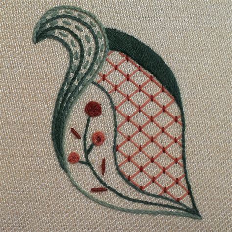 Autumn Leaf Jacobean Crewel Work Embroidery Kit Laurelin