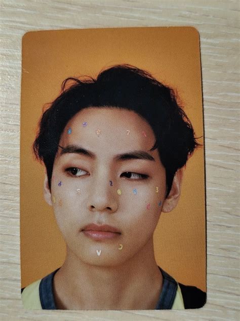 Карточки Bts V Техён Картки БТС Ві Техьон 10 грн Колекціонування Гатне на Olx