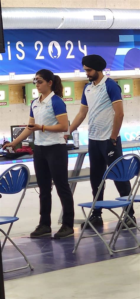 Paris Olympics Manu Sarabjot Duo Qualifies For 10m Air Pistol Mixed