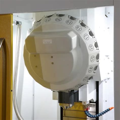 China Original Fanuc CNC Controller Bt30 Spindle CNC Drilling Tapping Machine Center TV600 CNC