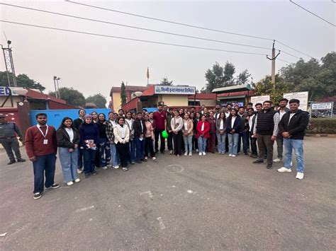 Learningbydoing Industryvisit Parle Ginniinternational Samyak Jain