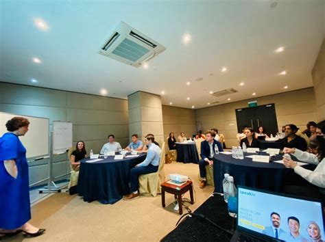 Deepshikha Kumar No Linkedin University Networking Woman Delhi Singapore 13 Comentários