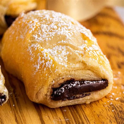 Chocolate Croissant Recipe Chocolate Croissants Recipes