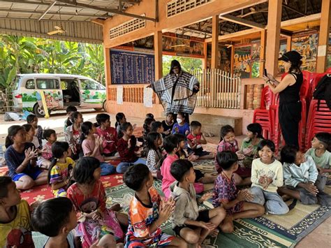 Sipar Was Thrilled To Welcome Talented French Artists Clorinde And Miss V In Partnership With