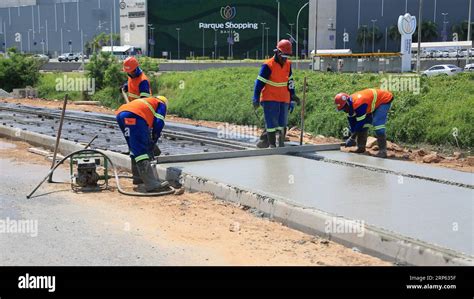 Lauro De Freitas Bahia Brazil August 30 2023 Construction Workers