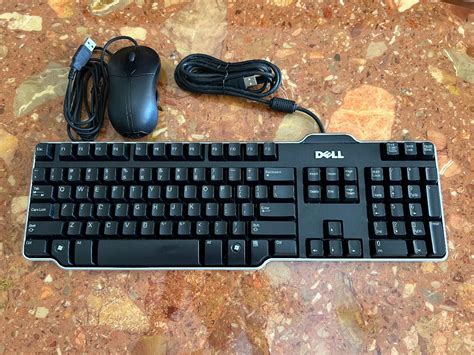 Dell Computer Keyboard With Mouse Computers And Tech Parts
