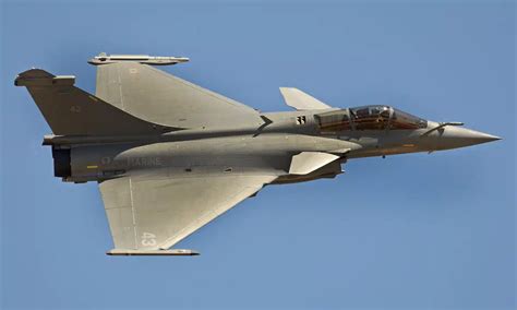 Avion Rafale Intercepté Par La Russie Mais à Quoi Joue Emmanuel Macron