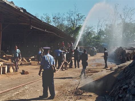 သံဖြူဇရပ်မြို့နယ်တွင် မီးဘေးလုံခြုံရေးစစ်ဆေးဆောင်ရွက် Information And Public Relations Department