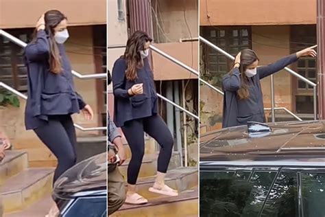 Pregnant Alia Bhatt Ditches Glamours And Keeps It Uber Cool In All