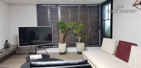 목동 트라팰리스 이스턴애비뉴 원목커튼 우드셔터 시공 초코렛브라운컬러로 고급스러운 실내 인테리어와도 잘어울립니다 원목커튼 원목커튼우드셔터 집꾸미기 홈스타일링 거실
